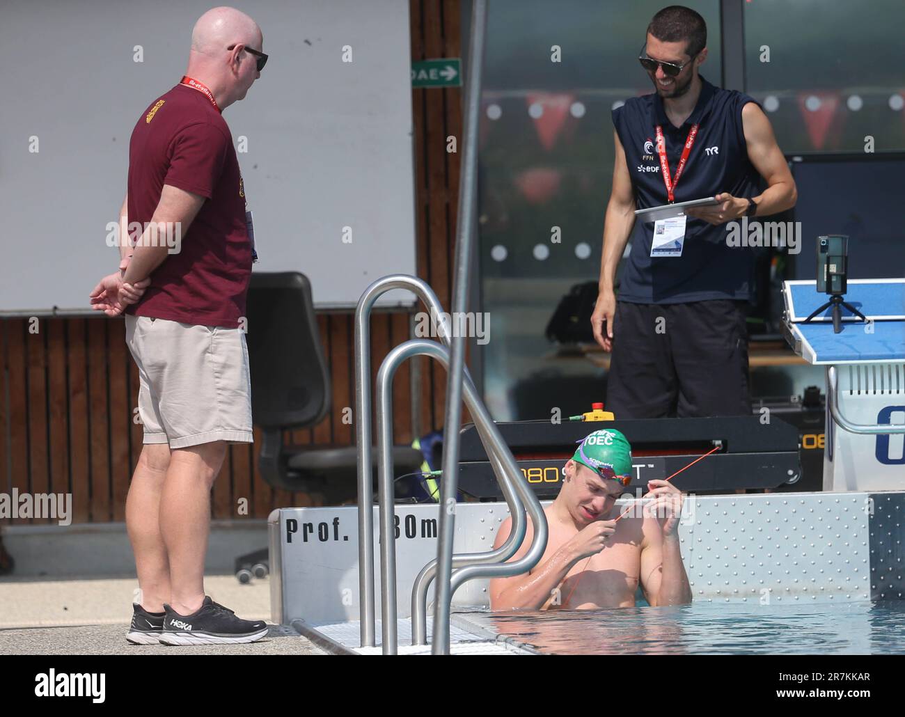 Leon Marchand and Bob Bowman during the French Elite Swimming ...