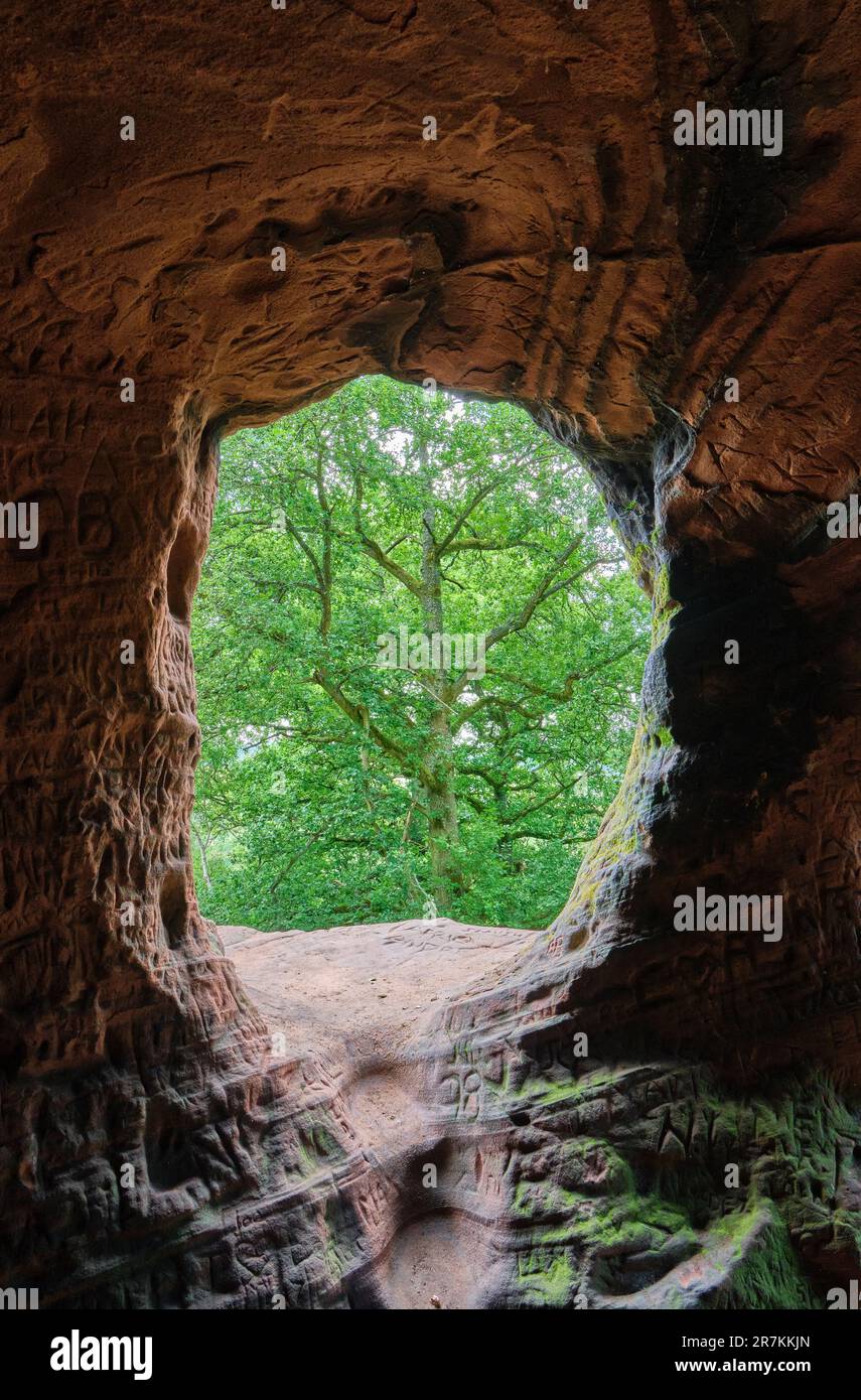 Kinver caves hi-res stock photography and images - Alamy