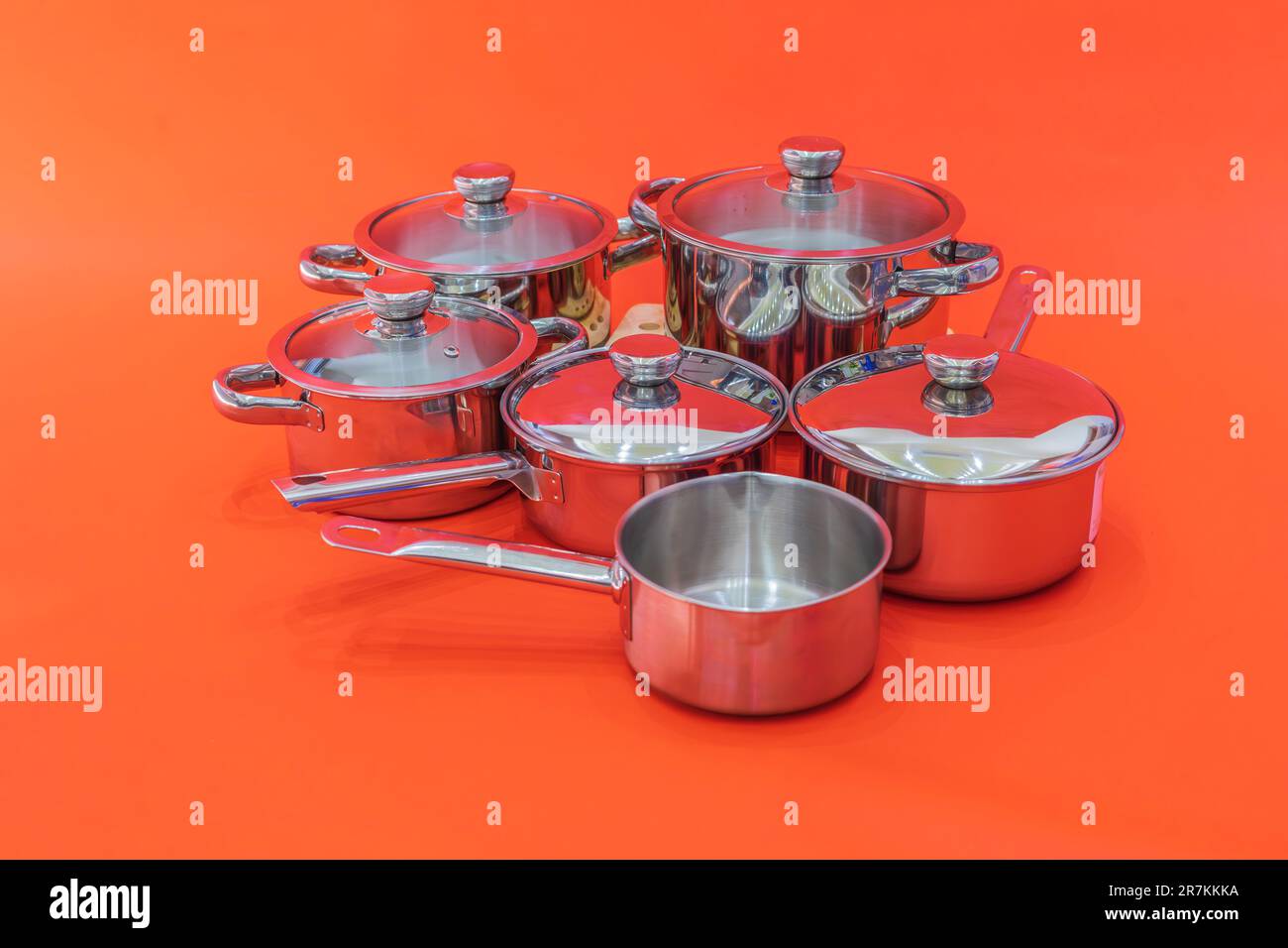 The Cooking Soup Pot offers a versatile and reliable cooking solution ...