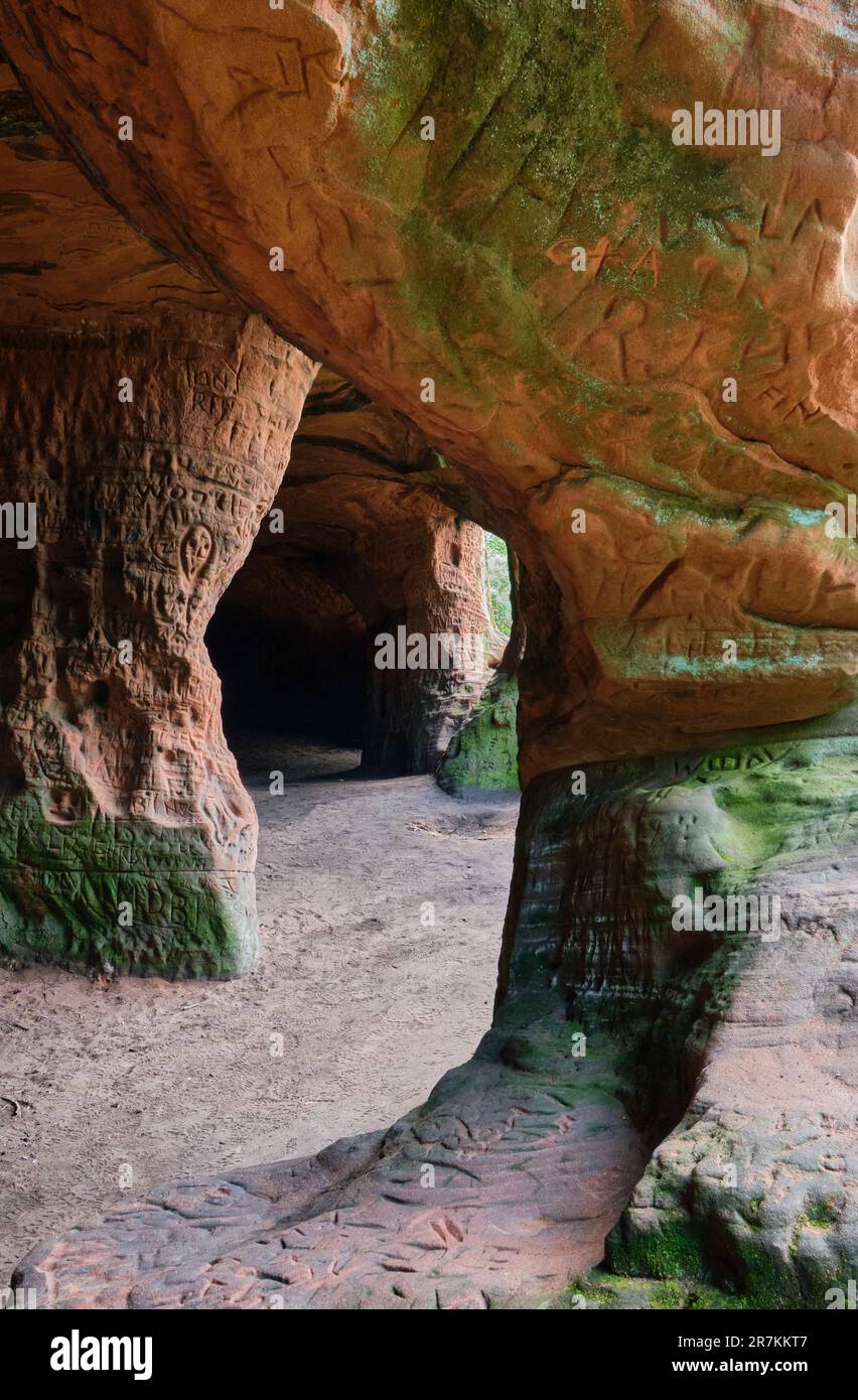 Kinver caves hi-res stock photography and images - Alamy