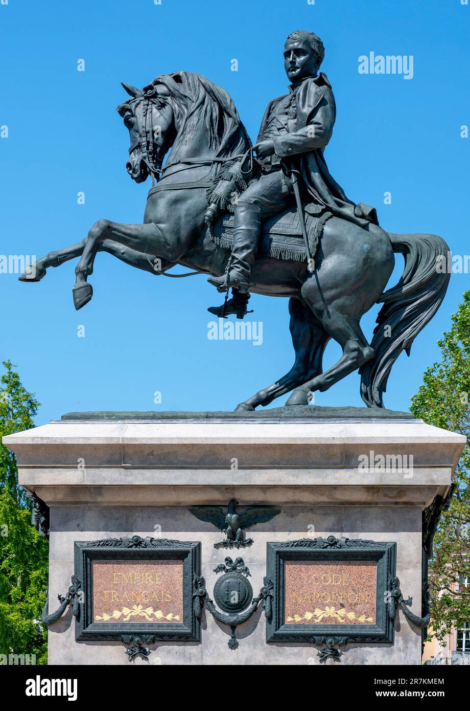 statue of Napoleon on a horse on the Place du Général-de-Gaulle in ...