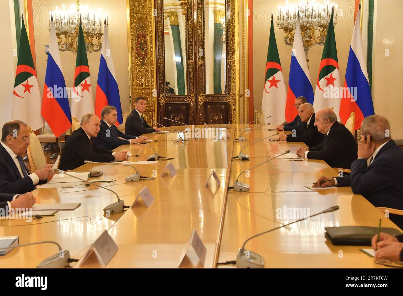 Moscow. Russian President Vladimir Putin (second from left) and ...