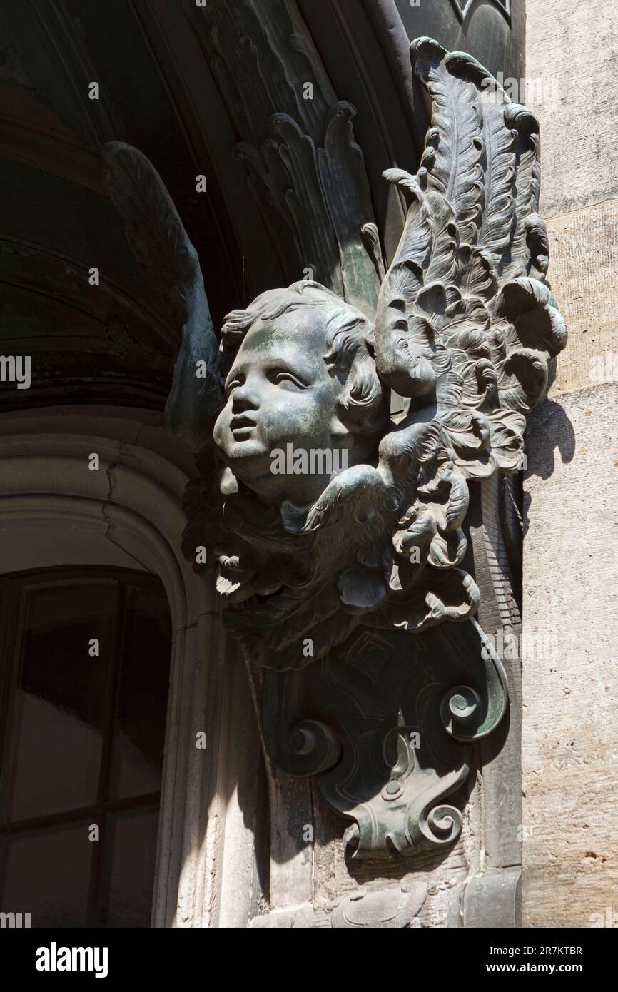Sculpture angel in cathedral hi-res stock photography and images - Alamy