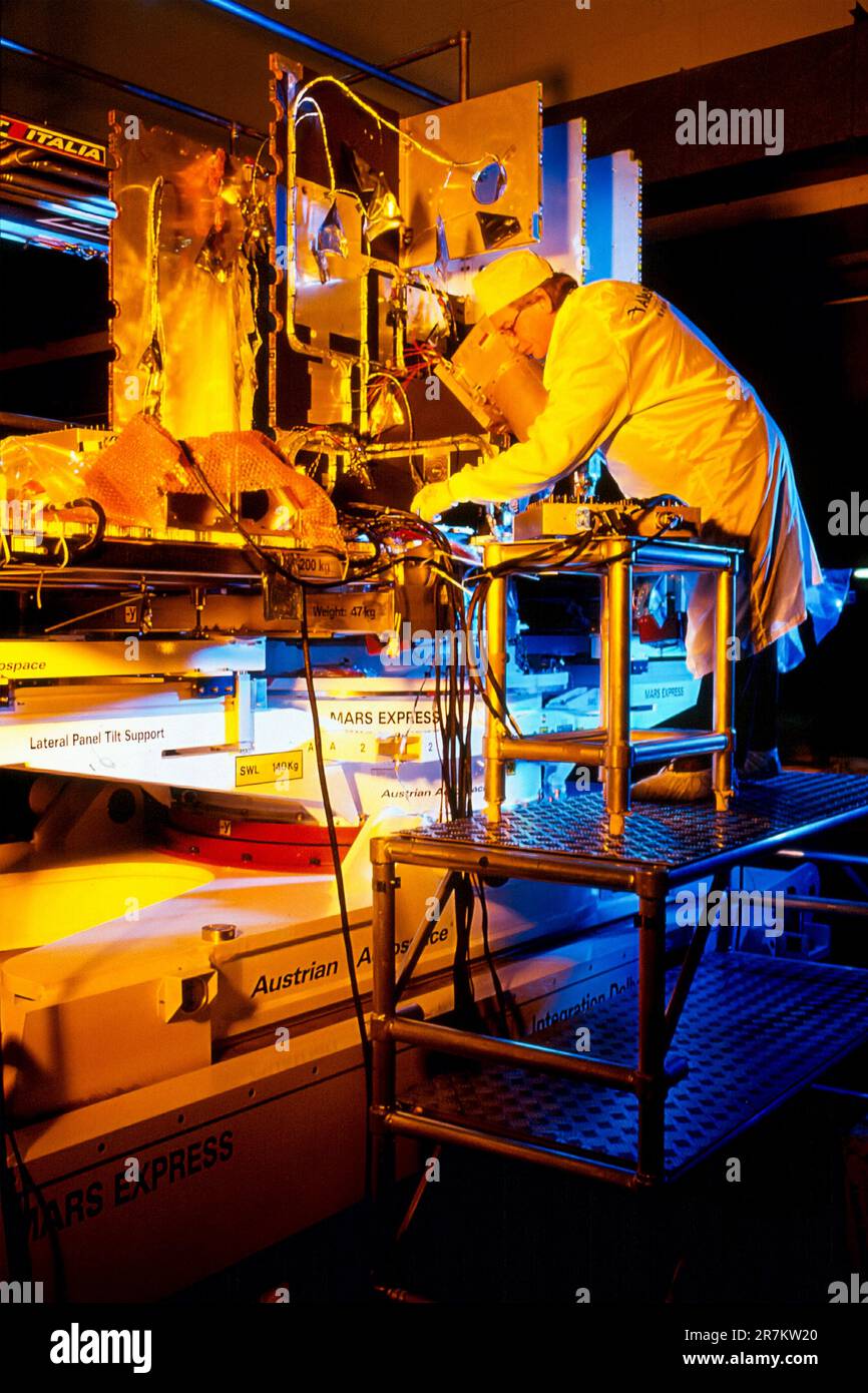 Mars Express spacecraft construction - Mars Express spacecraft ...