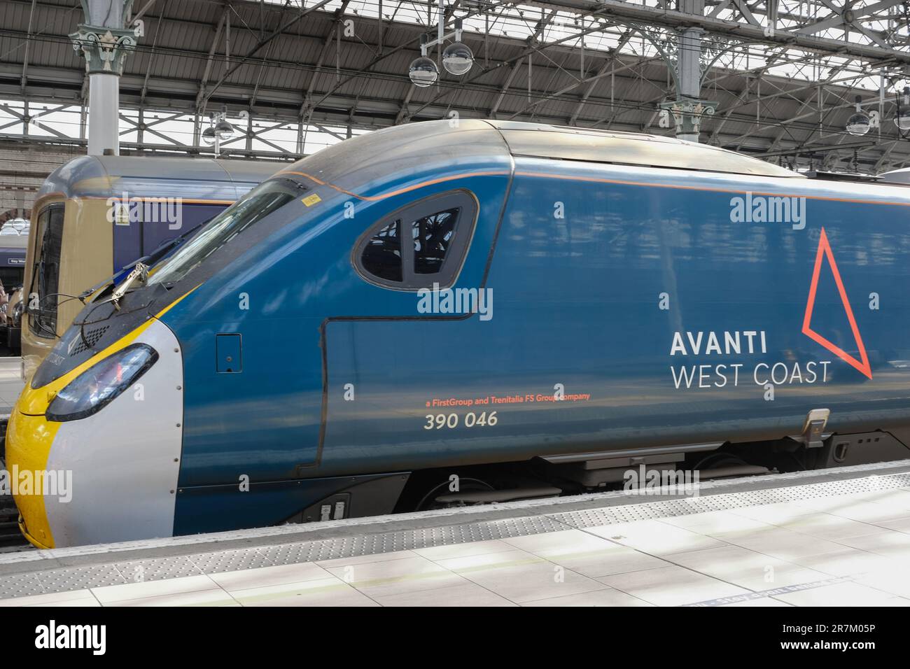 Avanti West Coast train at Piccadilly Station, Manchester Stock Photo ...