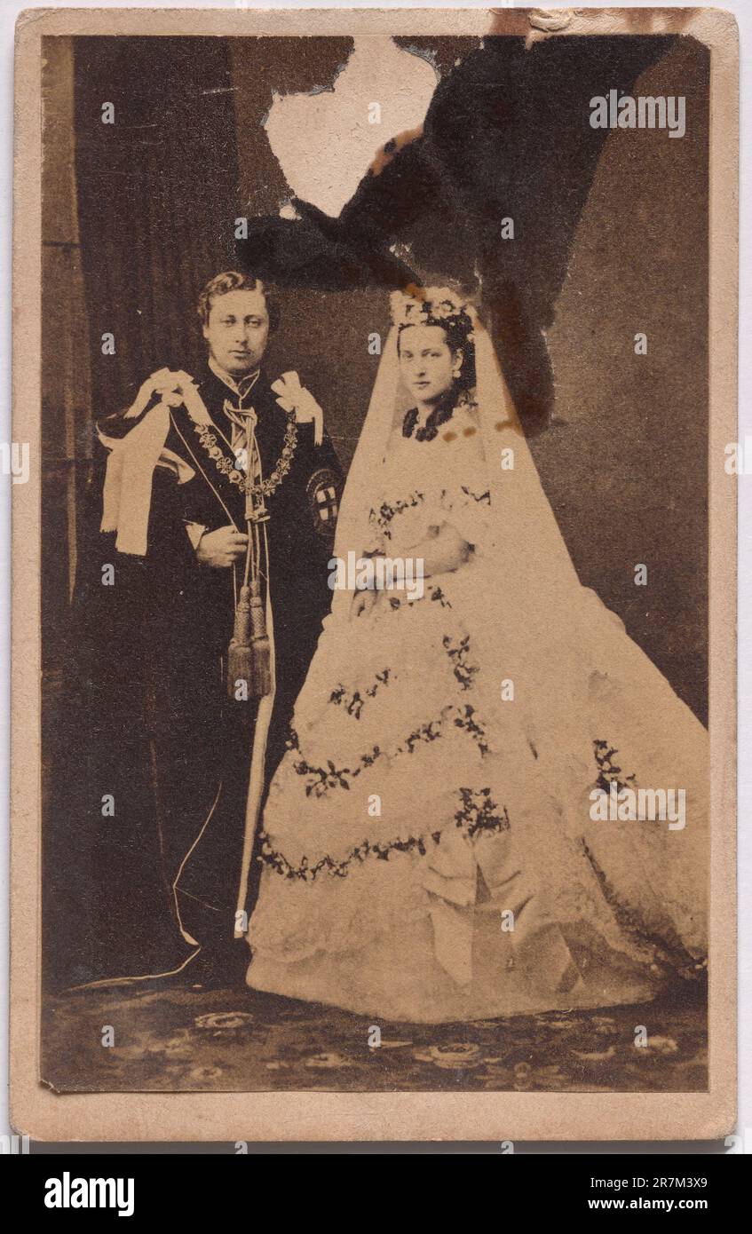 Edward vii and alexandra portraits hi-res stock photography and images ...