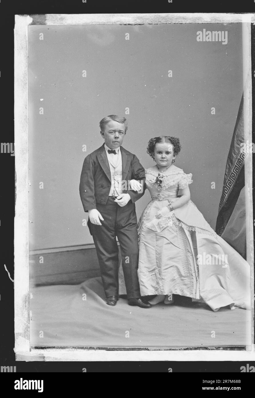 G.W.M. Nutt and Minnie Warren c. 1860-70 Stock Photo - Alamy