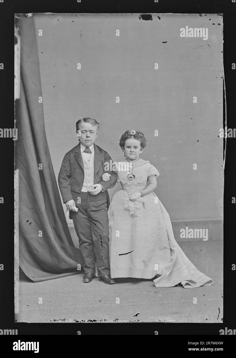 G.W.M. Nutt and Minnie Warren c. 1860-70 Stock Photo - Alamy