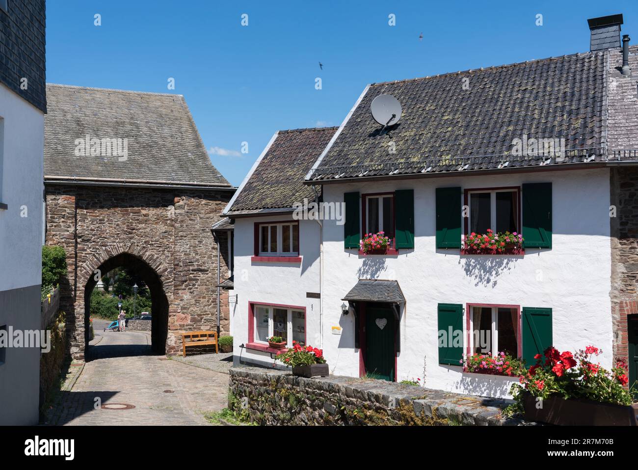 castle Reifferscheid in Hellenthal Eifel Stock Photo - Alamy