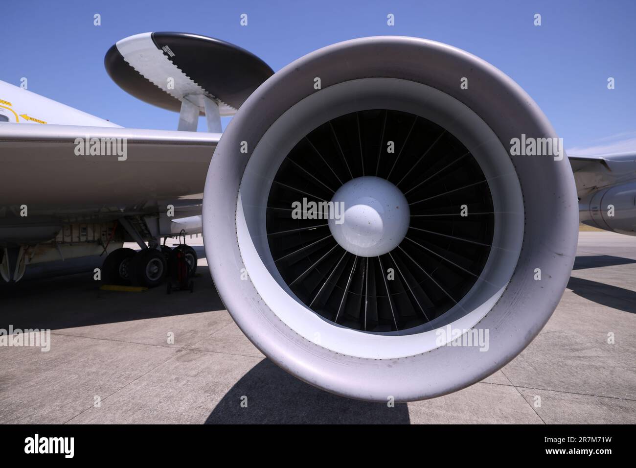 Geilenkirchen, Germany. 16th June, 2023. The engine of an AWACS ...