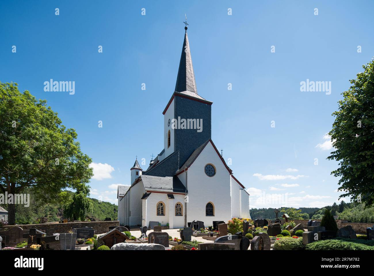 castle Reifferscheid in Hellenthal Eifel Stock Photo - Alamy