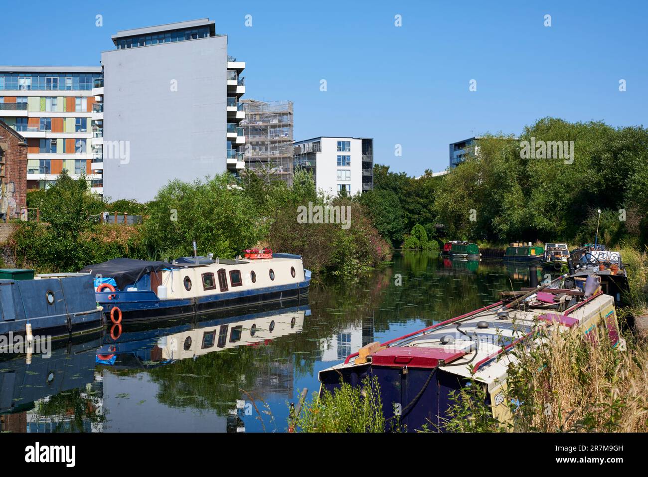 The River Lea Navigation in summertime, on the edge of the London ...