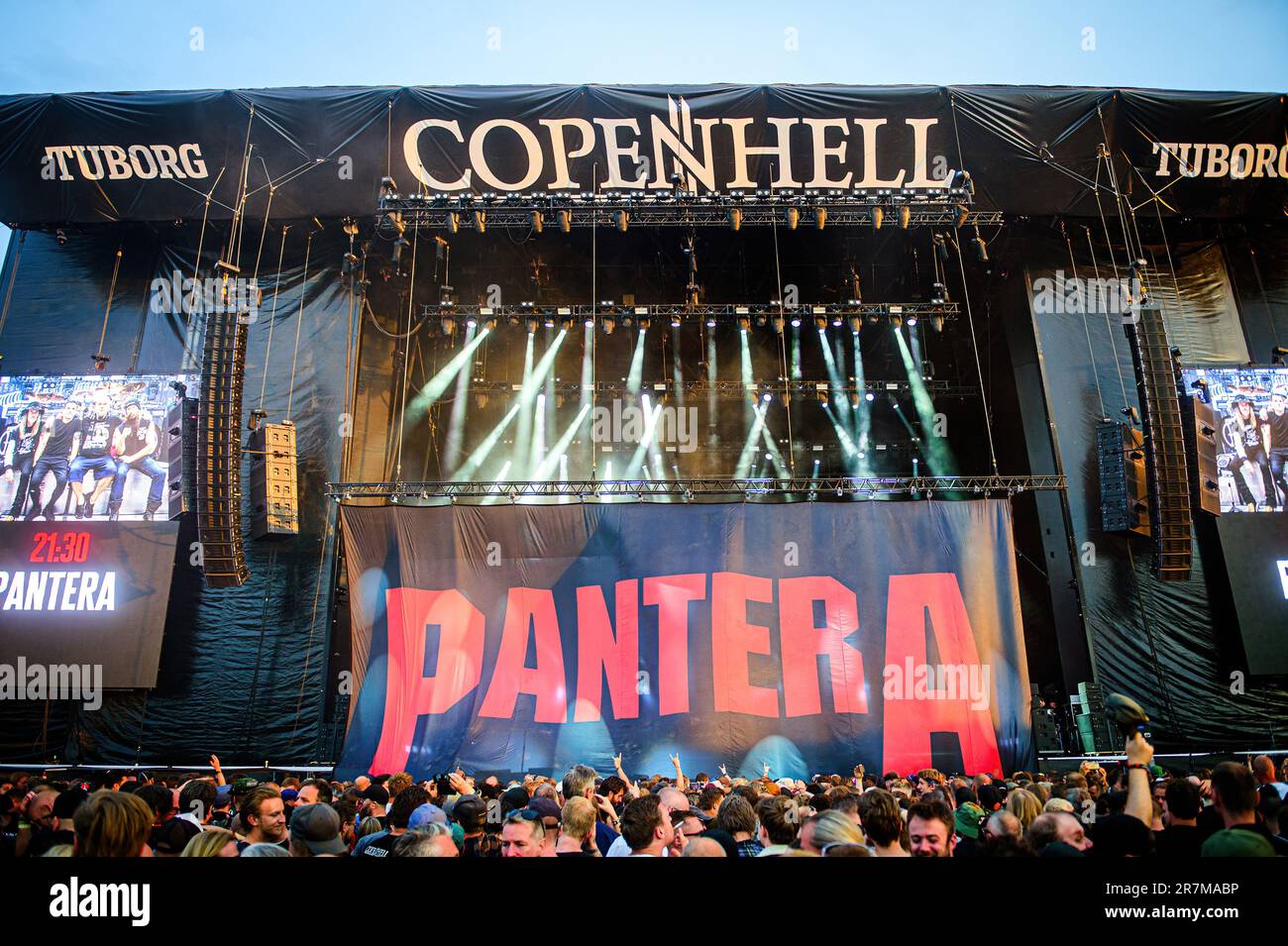 Pantera vocalist hi-res stock photography and images - Alamy