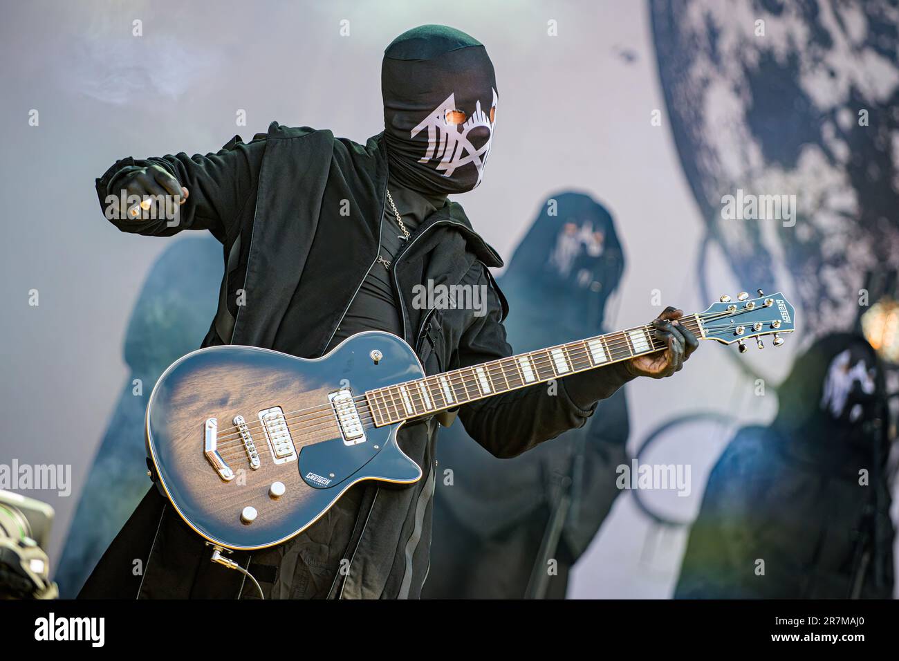 Sleep token band hi-res stock photography and images - Alamy