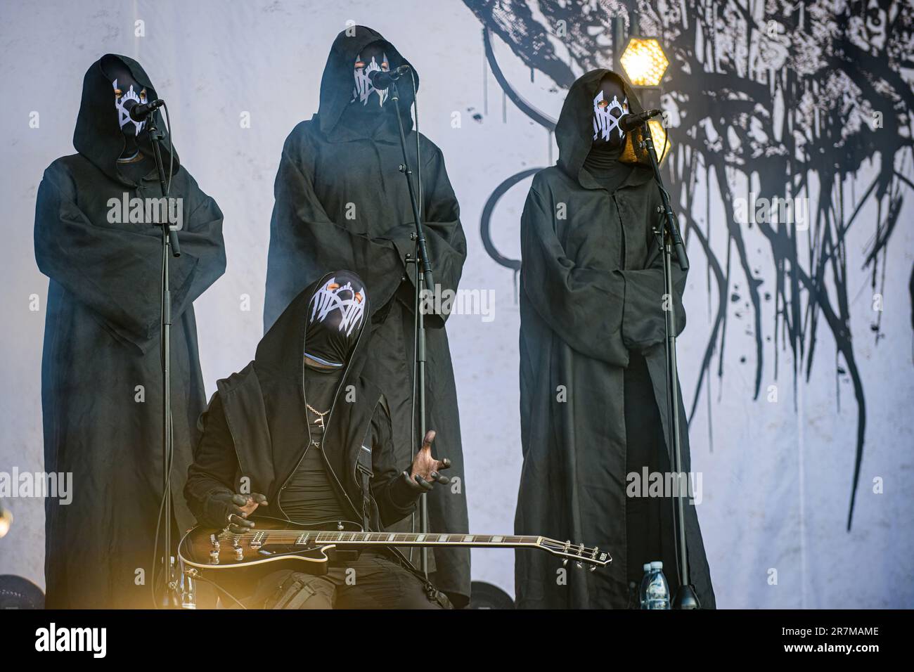 Sleep token band hi-res stock photography and images - Alamy