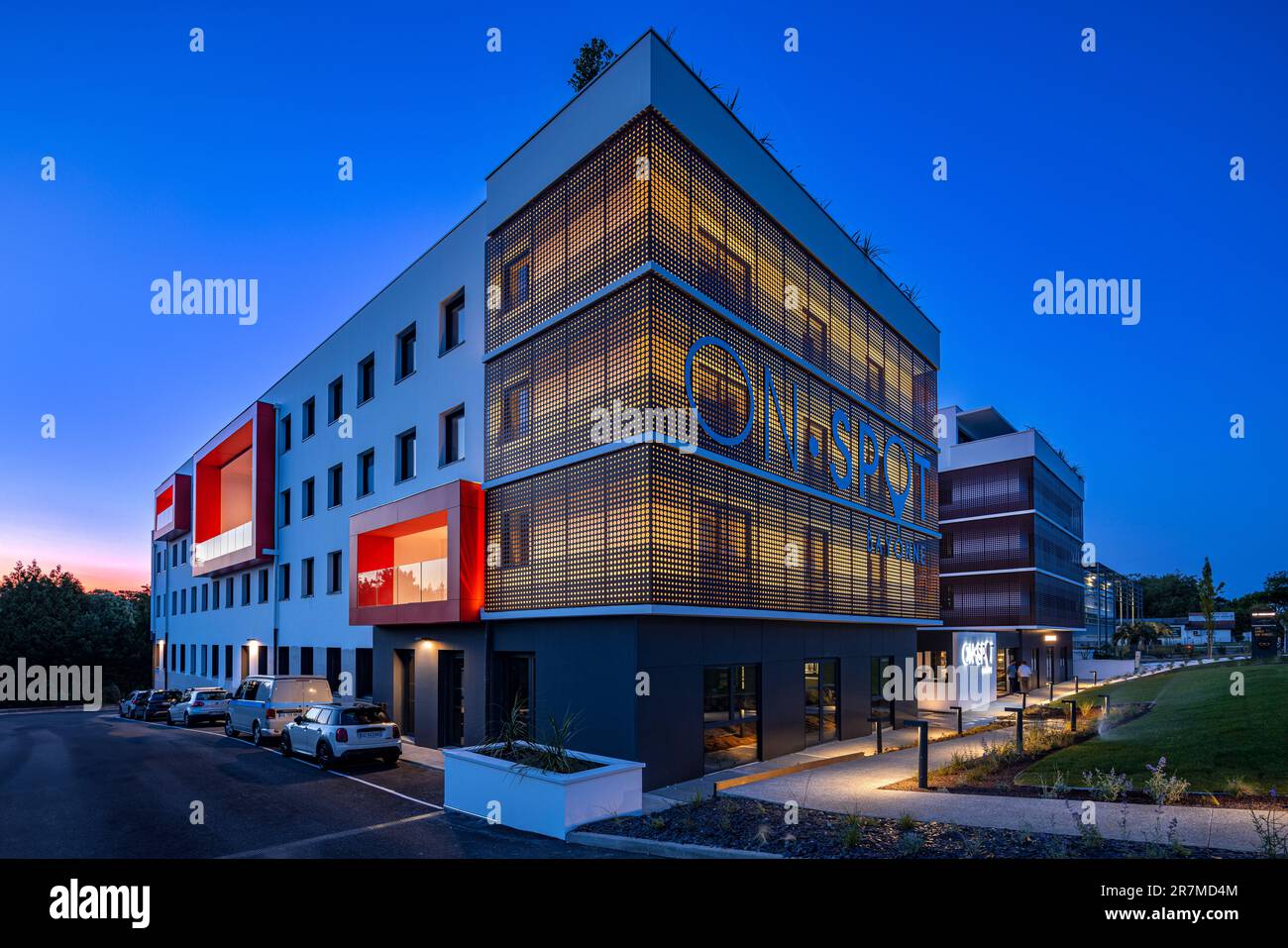 Night view of the ON SPOT Bayonne construction, office building with ...