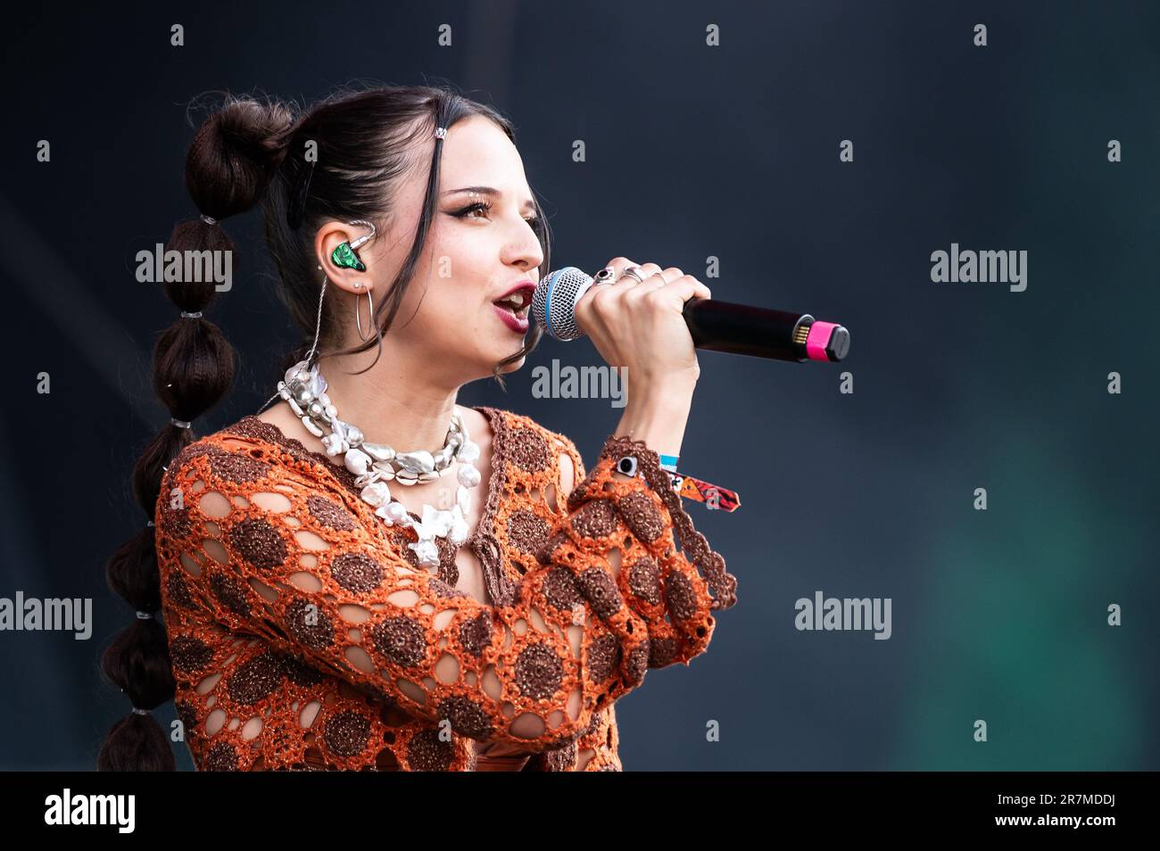 Nina chuba hi-res stock photography and images - Alamy