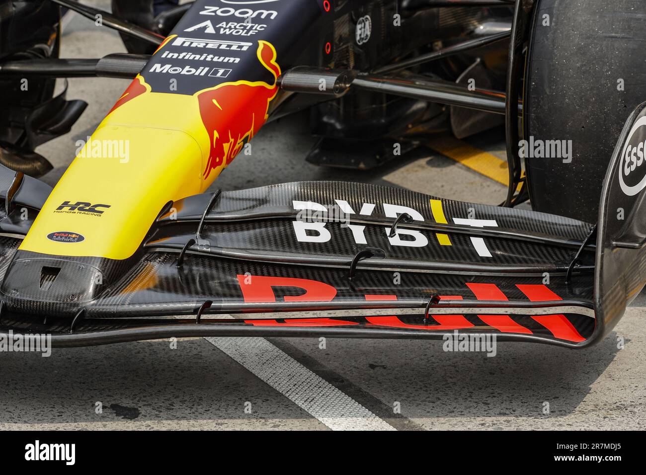 Red Bull Racing RB19, mechanical detail front wing aerodynamism ...
