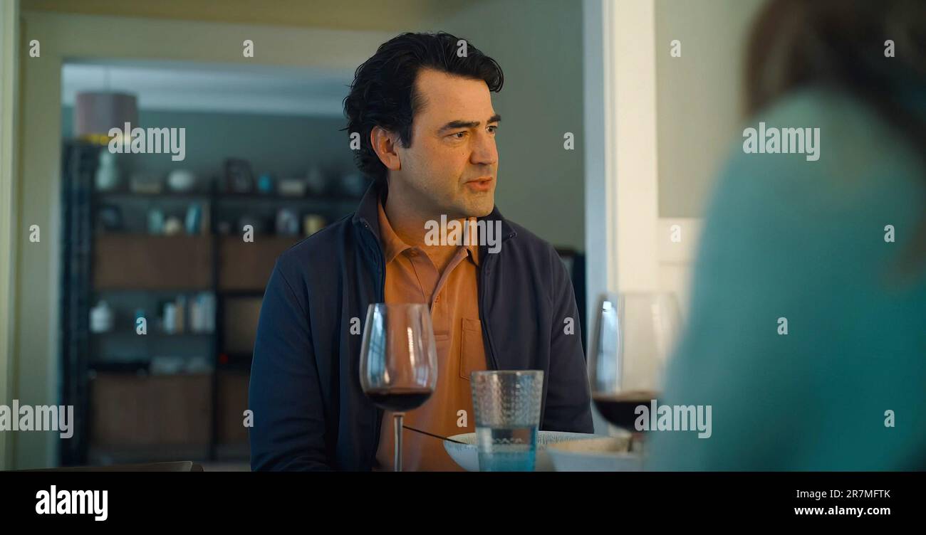 THE FLASH, from left: Ron Livingston, Maribel Verdu, 2023. © Warner ...