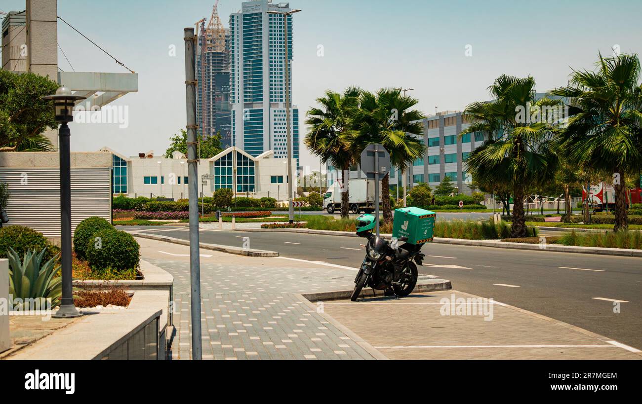 Valet parking line hi-res stock photography and images - Alamy