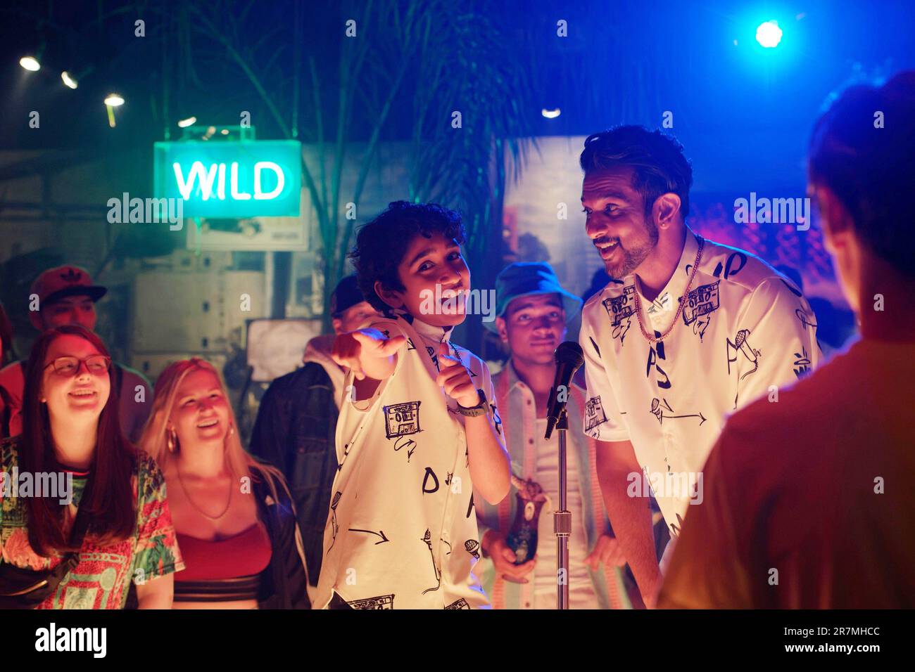 WORLD'S BEST, from left: Manny Magnus, Utkarsh Ambudkar, 2023. ph: Ben ...