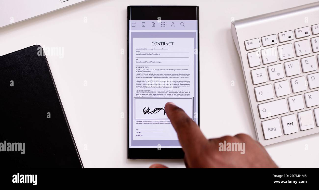 Digital Signature On Contract Document Online Using Smartphone Stock ...