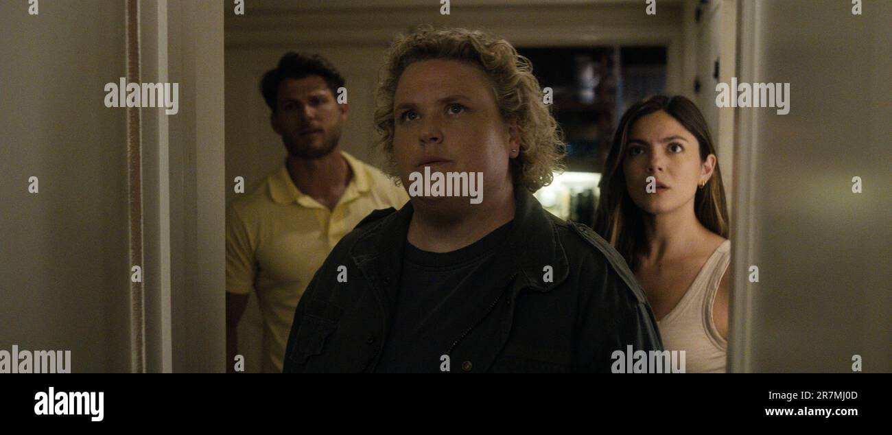 FUBAR, from left: Travis Van Winkle, Fortune Feimster, Monica Barbaro ...