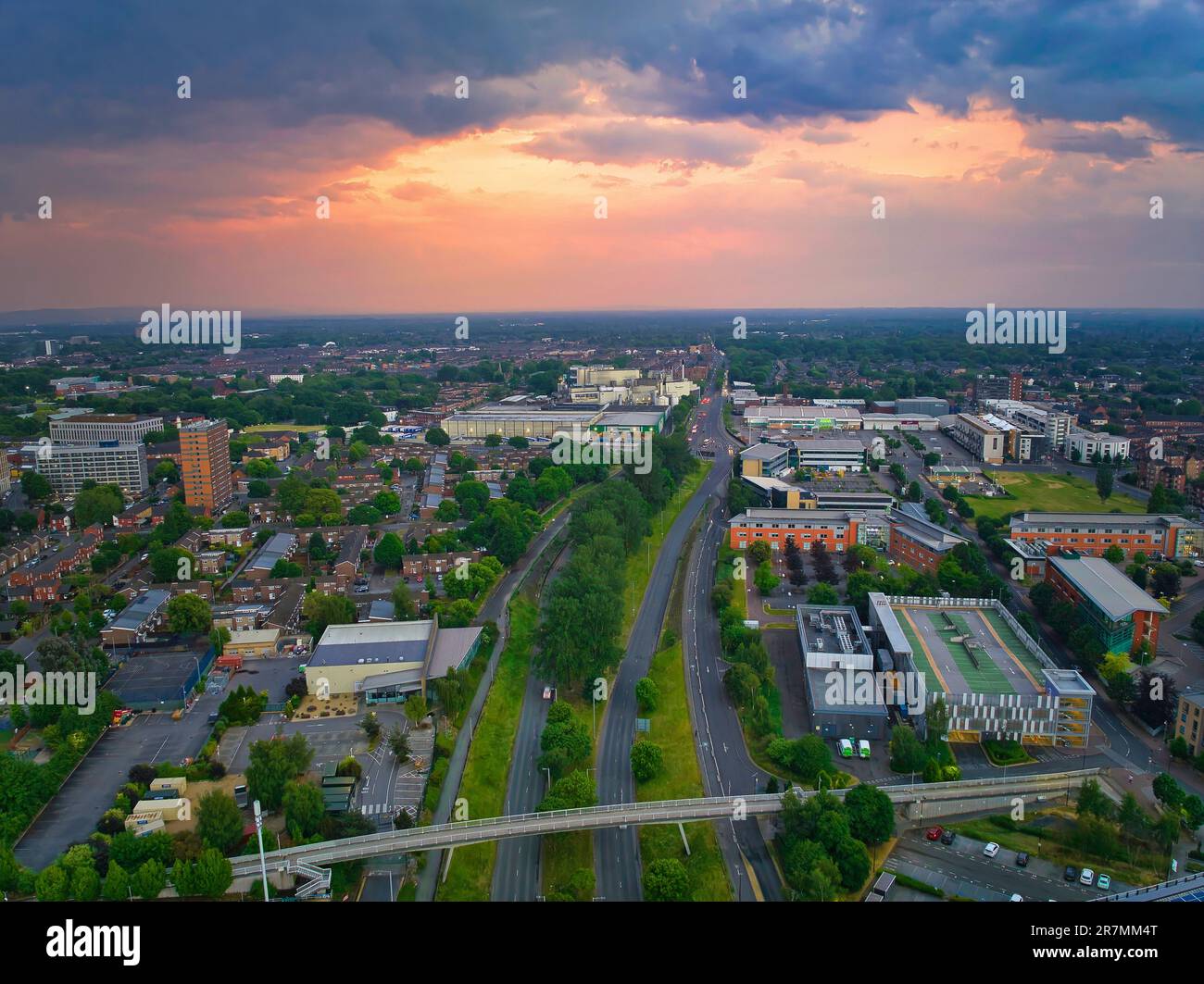 Manchester cloudy skies Stock Photo - Alamy