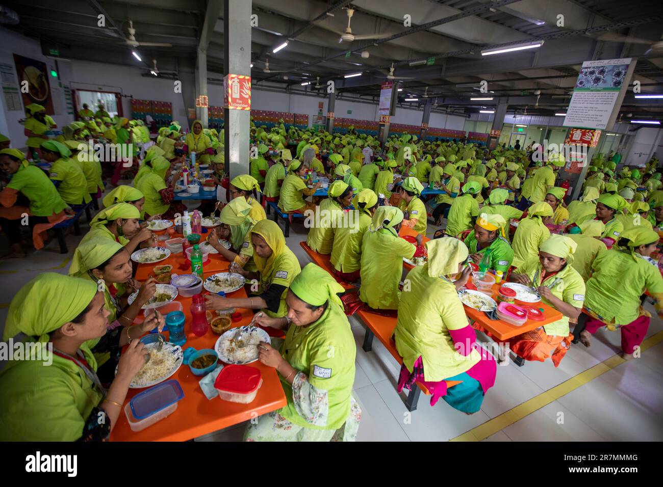 Ready-made garments (RMG) workers having lunch at the modern dining ...