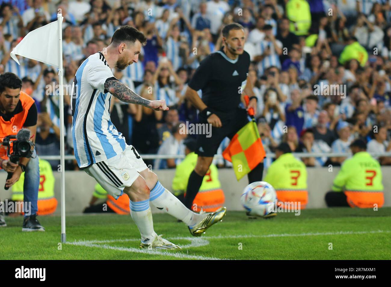 Lionel Messi World Champion and his family Stock Photo - Alamy