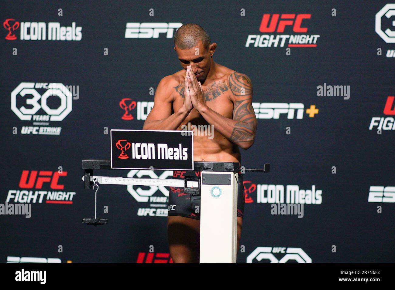 LAS VEGAS, NV - JUNE 16: Raoni Barcelos poses on the scale during the ...