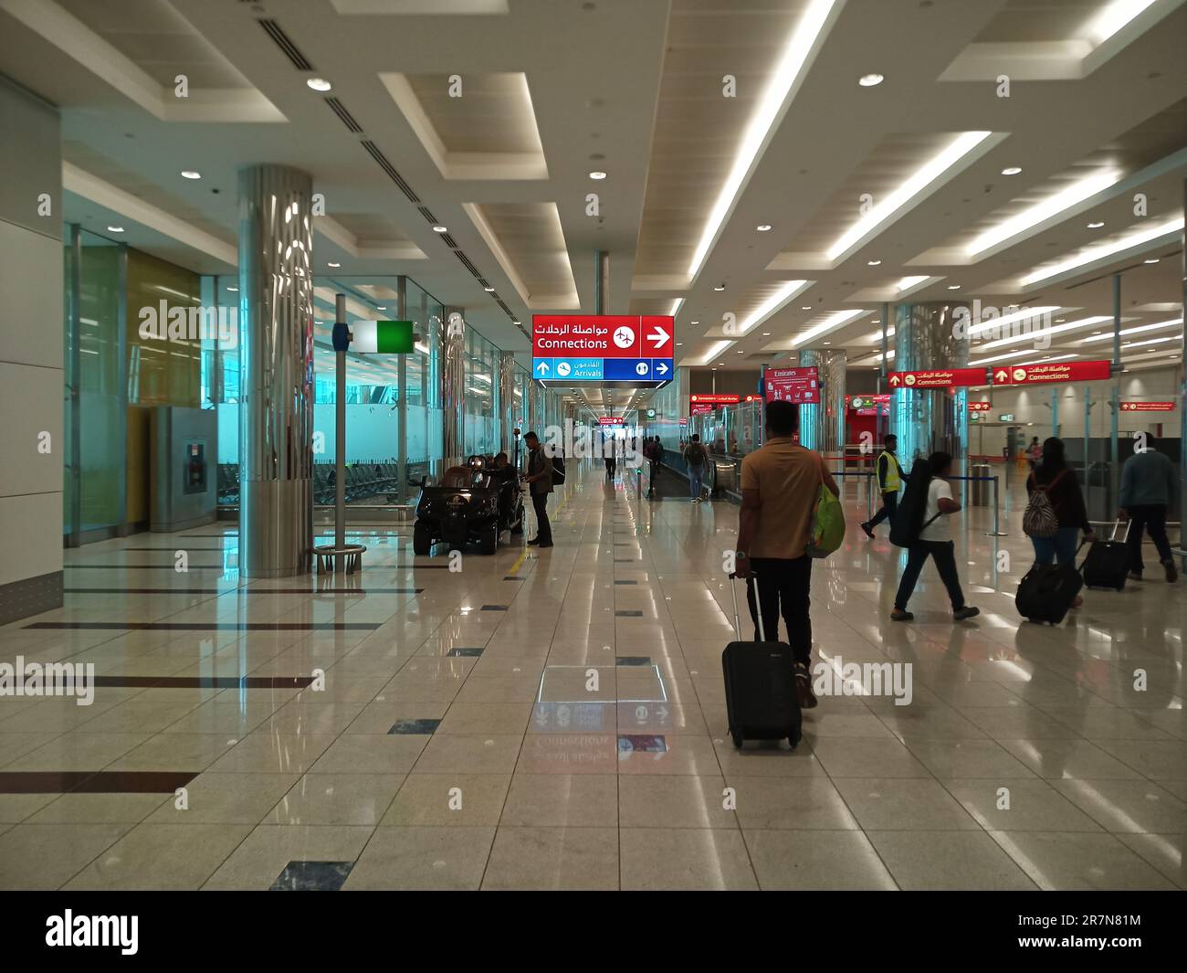 Cochin international airport interior hi-res stock photography and ...