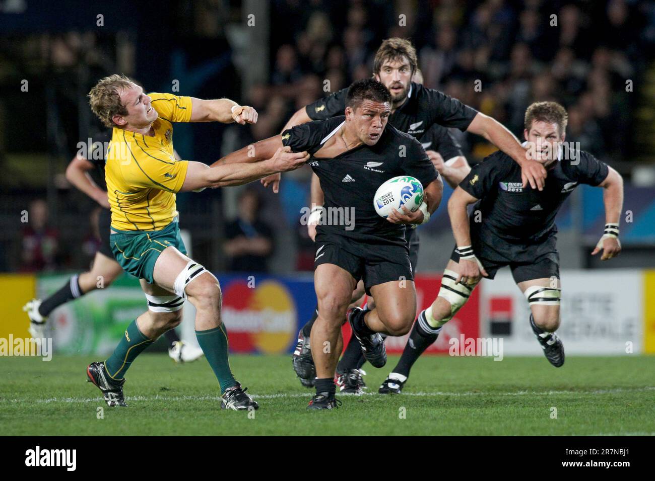 Rocky elsom hi-res stock photography and images - Alamy