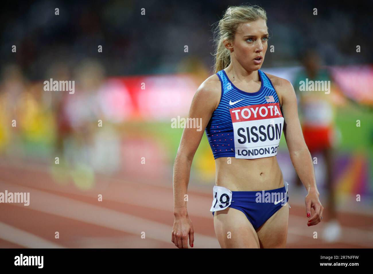 Emily Sisson participating in the 10.000m final at the World Athletics ...