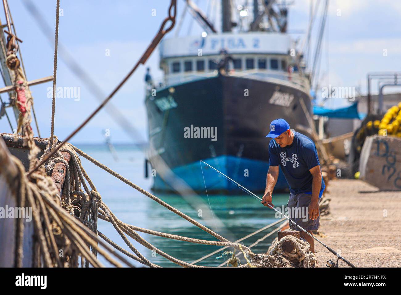 Pescar un hi-res stock photography and images - Alamy