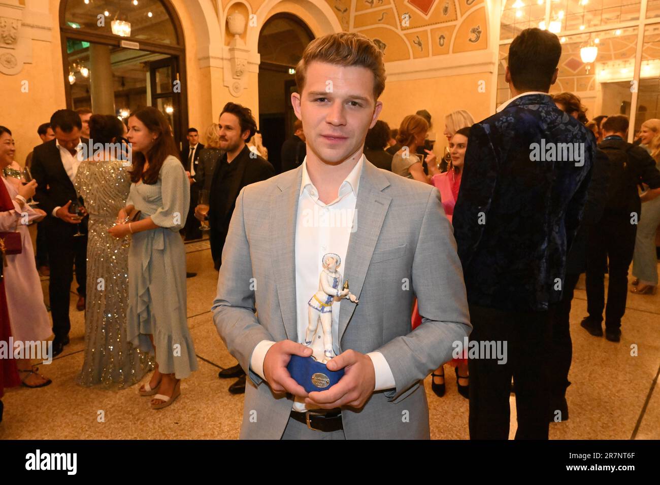 Munich, Germany. 16th June, 2023. Actor Simon Morze celebrates with his ...