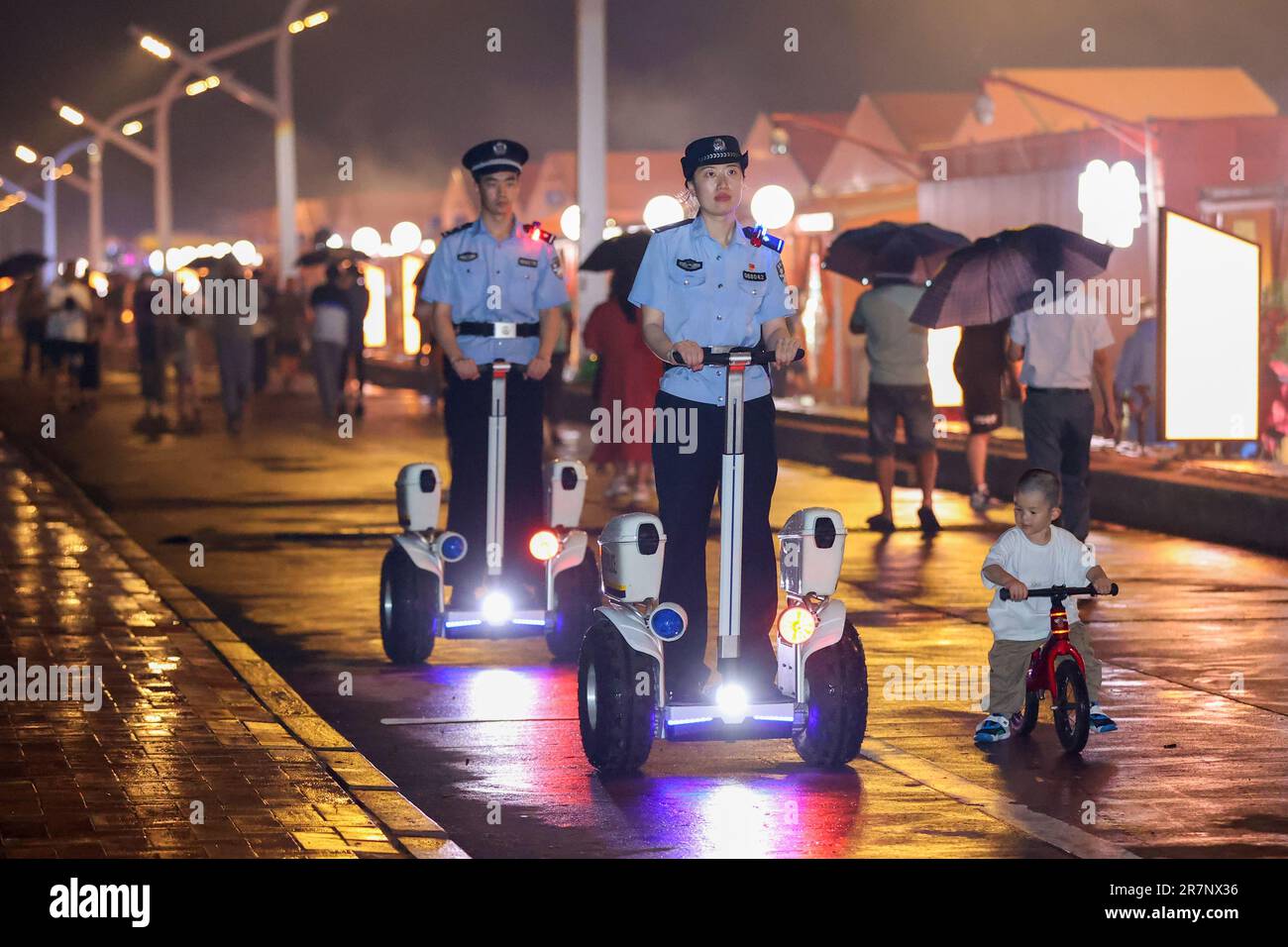 Barbecue police hi-res stock photography and images - Alamy