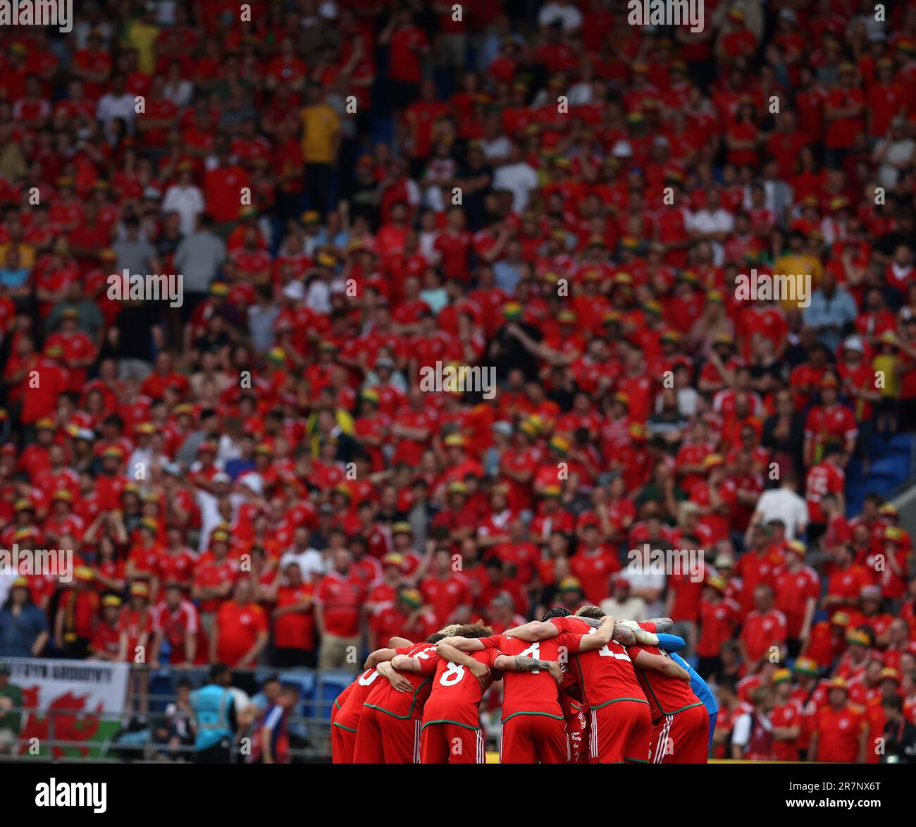 Cardiff, UK. 16th June, 2023. Wales players in a huddle ahead of k/o ...