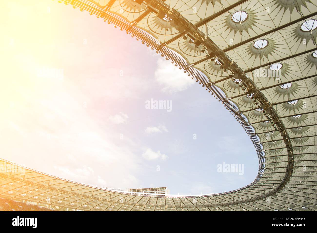 Full football stadium aerial hi-res stock photography and images - Alamy