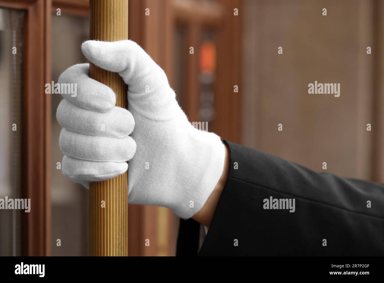 White butler gloves hi-res stock photography and images - Alamy
