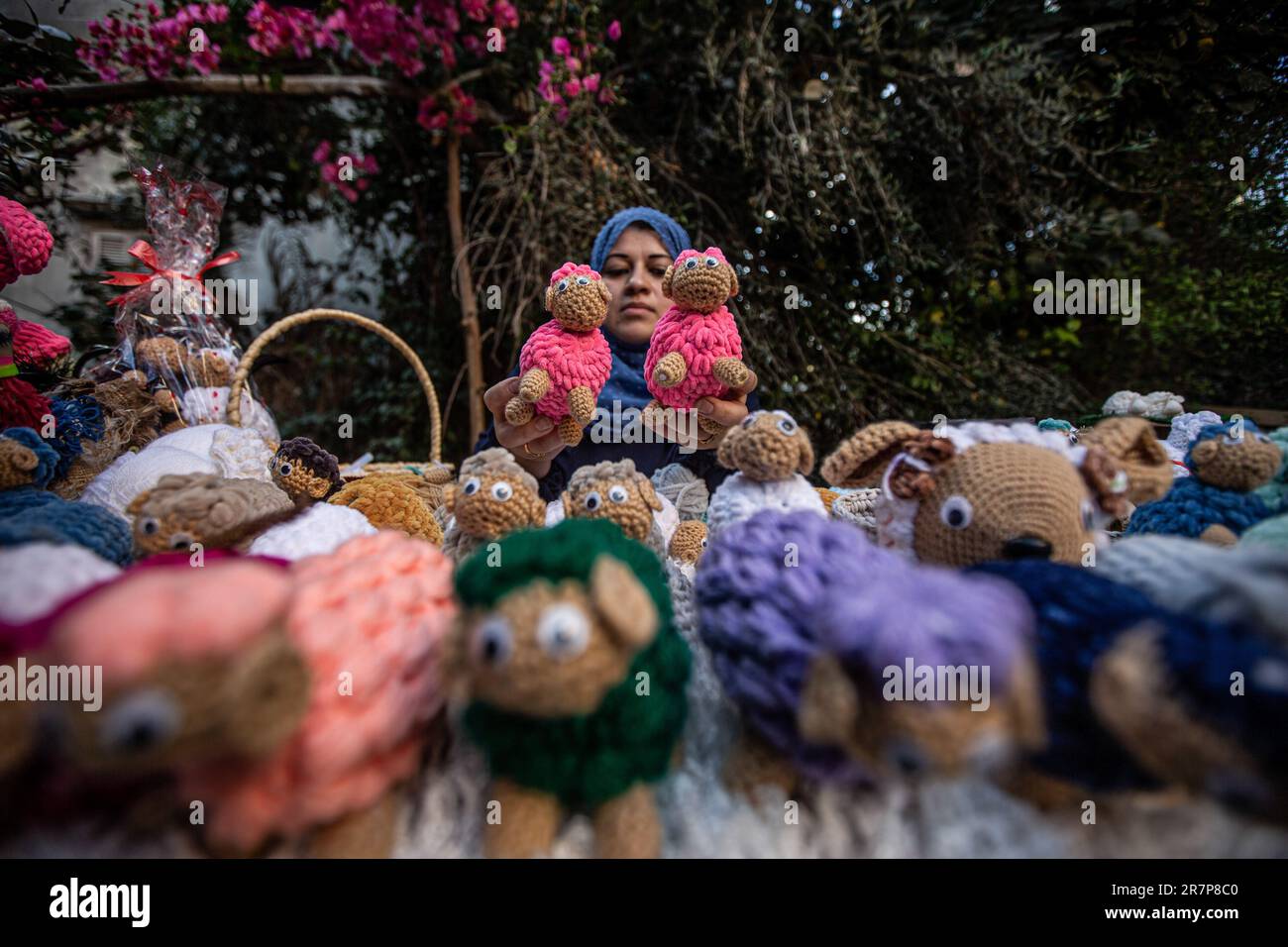 Gaza, Palestine. 15th June, 2023. Palestinian Reham Shurrab holds dolls ...