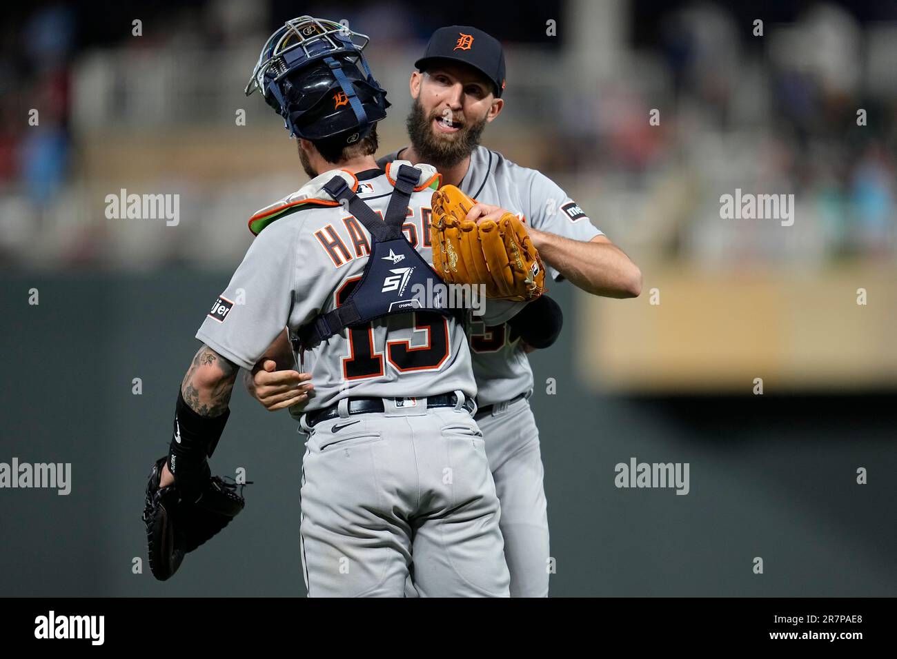 Detroit Tigers relief pitcher Chasen Shreve, right, and catcher Eric ...