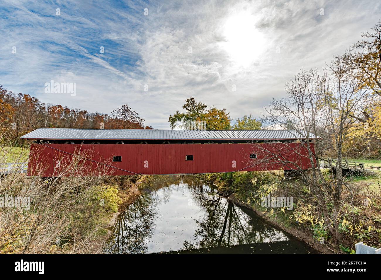 Marietta, Ohio, USA-Oct. 25, 2022: The beautiful Rinard Covered Bridge ...
