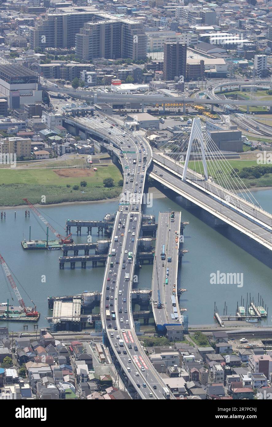 An aerial photo shows the Haneda Route (Route 1) of Shuto Expressway ...