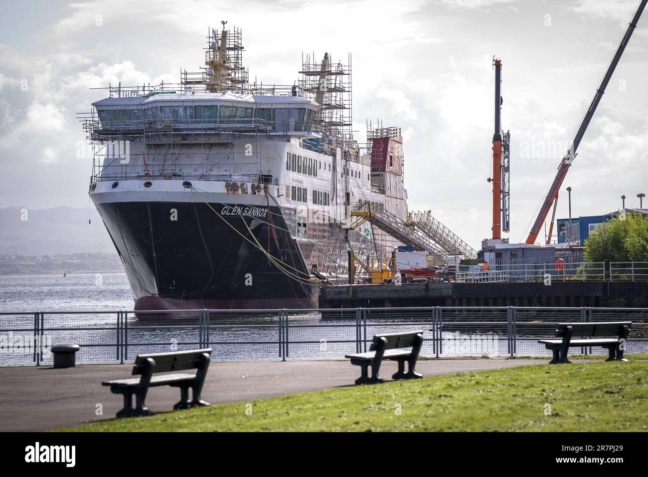 Scottish ferries shipyard hi-res stock photography and images - Alamy