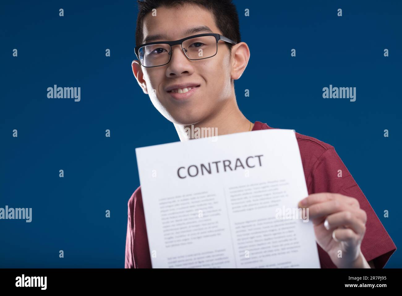 Negotiation skills hi-res stock photography and images - Alamy