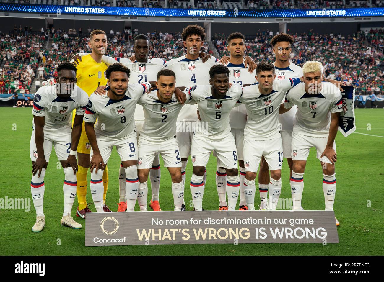 Team USA during a Concacaf Nations League semi-final match against ...