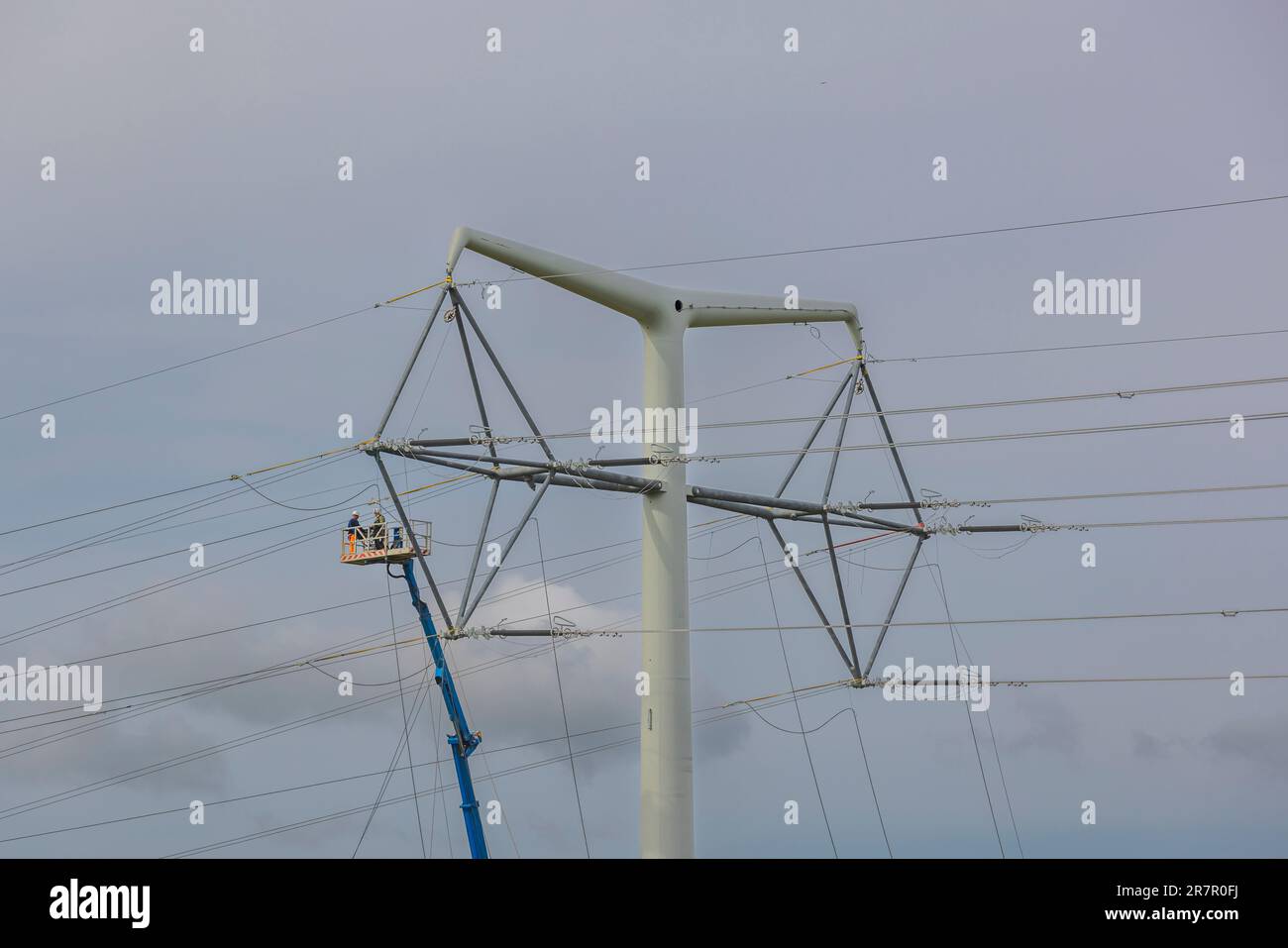 Snatch blocks hi-res stock photography and images - Alamy