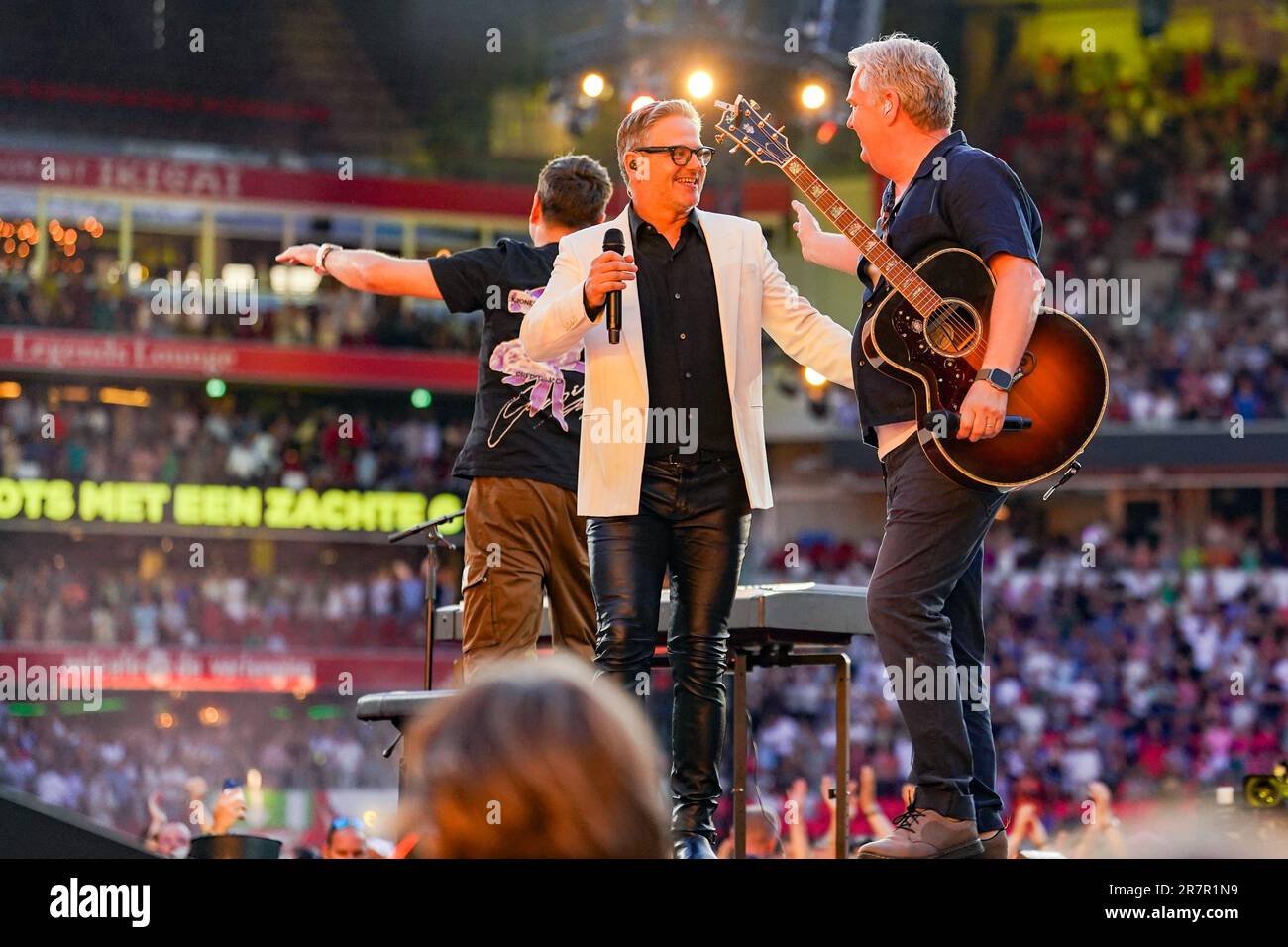 EINDHOVEN, NEDERLAND - 16 JUNI - Paul de Munnik, Guus Meeuwis en Thomas ...