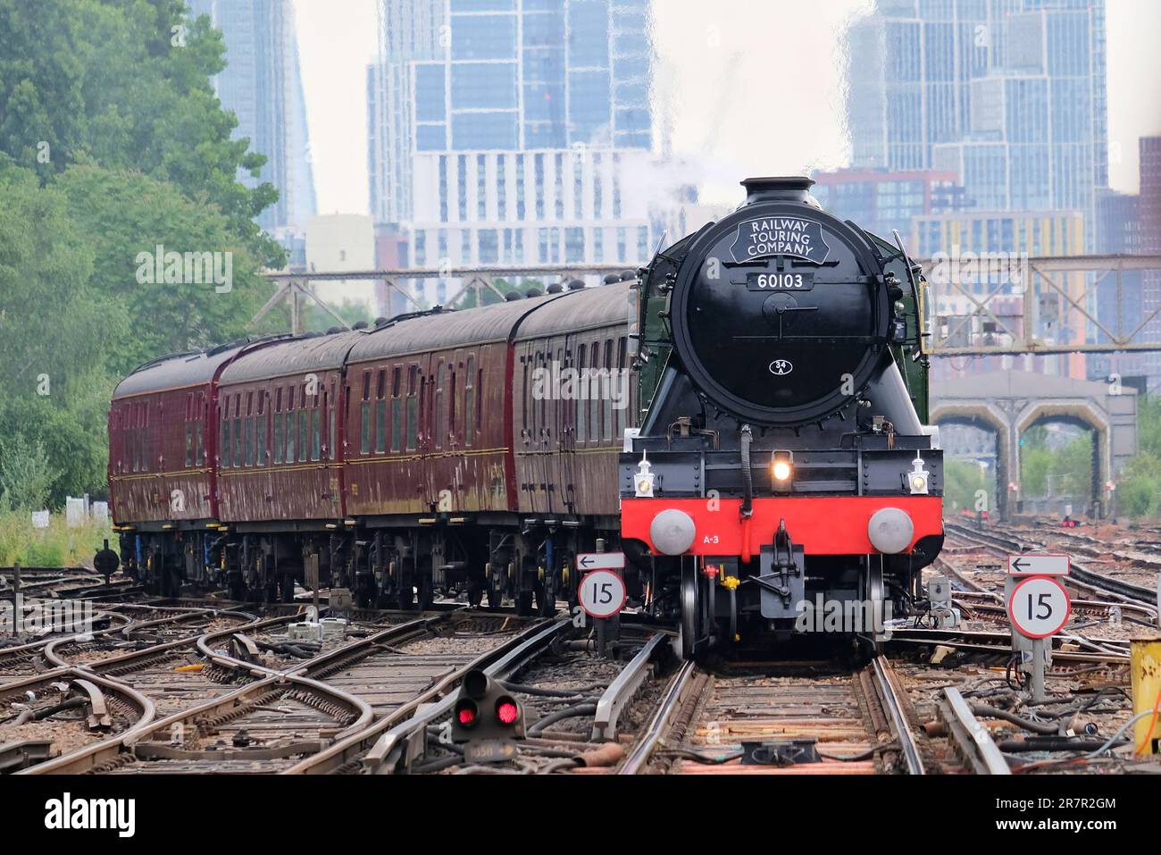 100th anniversary flying scotsman hi-res stock photography and images - Alamy
